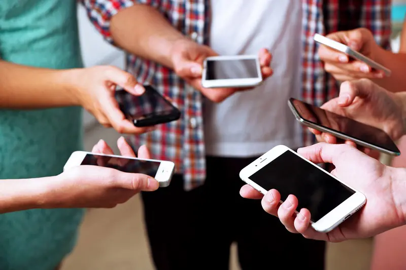 15 Aplikasi Chattingan Popular Yang Bisa Untuk Android dan PC